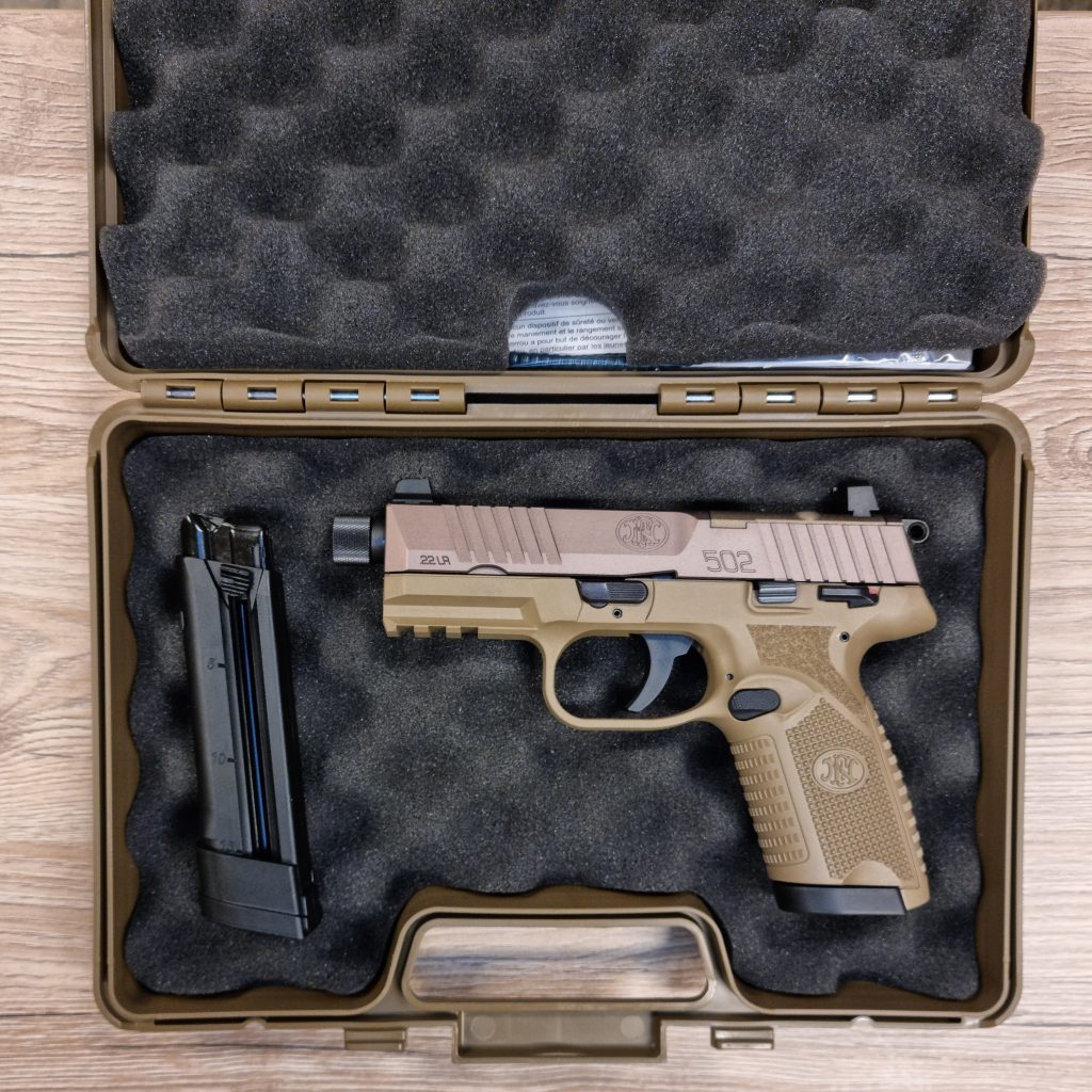 Pistole FNH USA Mod. FN502 Tactical, Kal. .22LR, FDE - Wyssen Defence AG