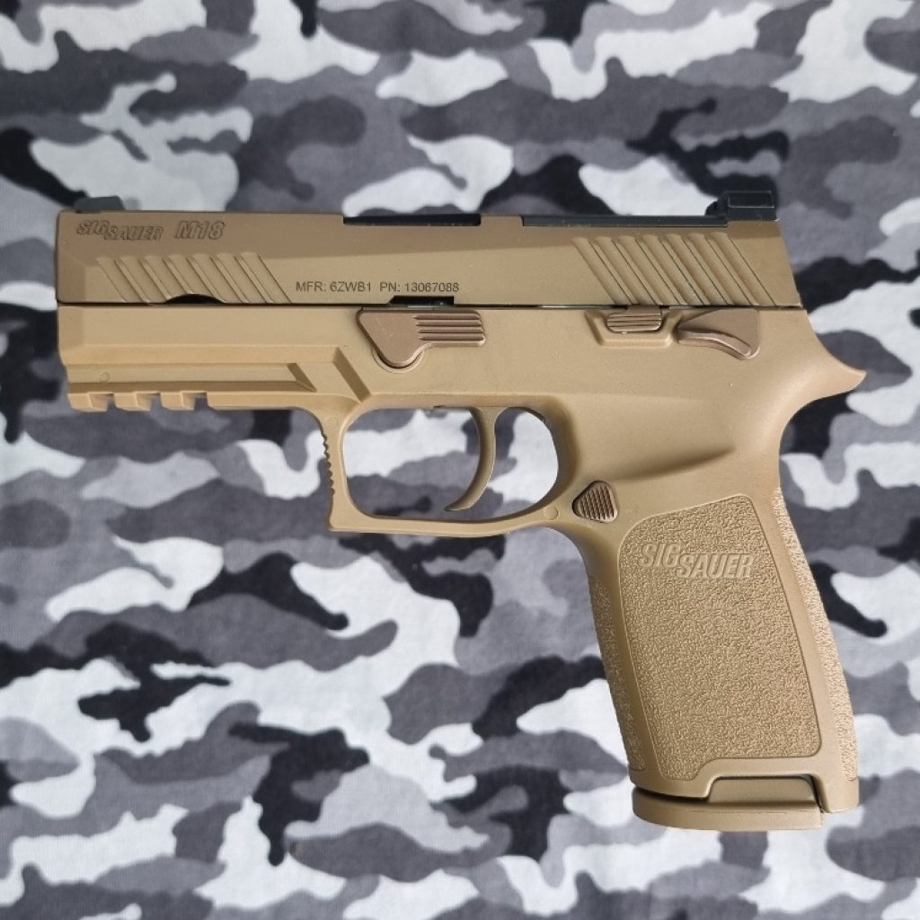 Pistole SIG Mod. M18-COMMEMORATIVE, Kaliber 9mmP - Wyssen Defence AG