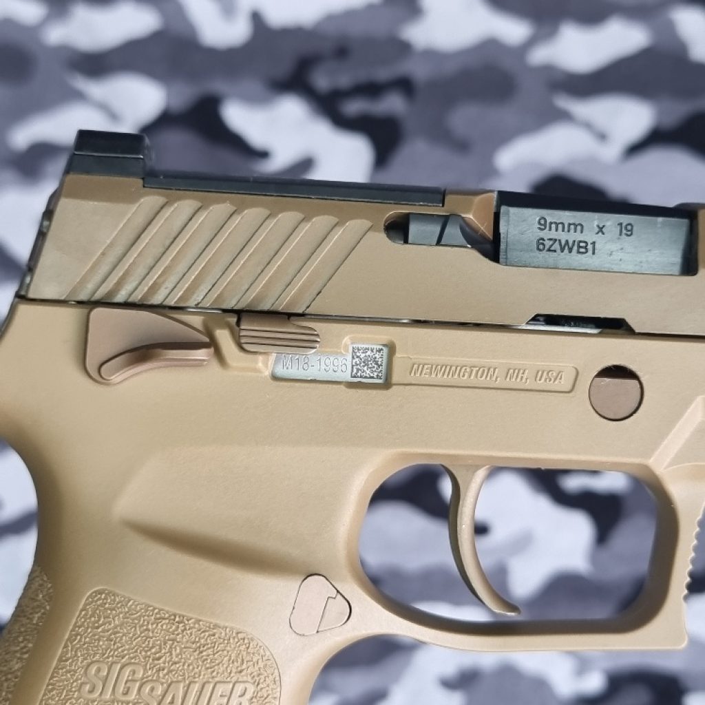 Pistole SIG Mod. M18-COMMEMORATIVE, Kaliber 9mmP - Wyssen Defence AG